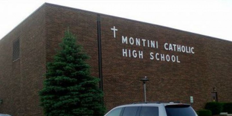Trường Trung học Montini Catholic High School | duhocnamphong.vn