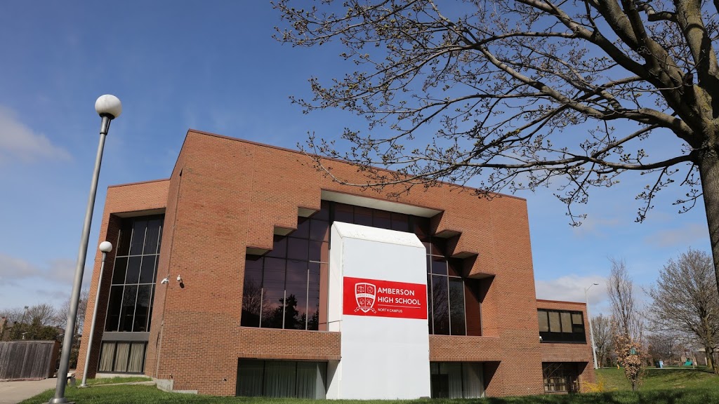 Trường Trung học Amberson High School | duhocnamphong.vn