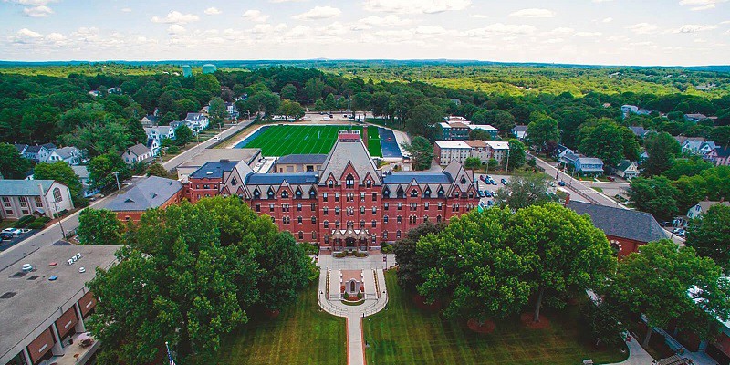 Trường Cao đẳng Dean College | duhocnamphong.vn